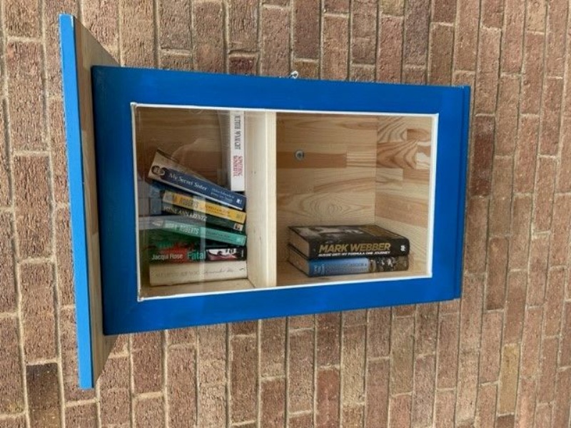 Deeping St James C.P. School - Book Boxes for all!